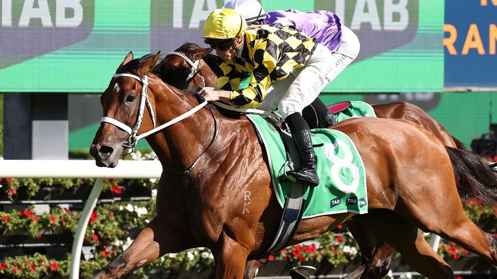 Autumn Glow makes it a perfect 10 with gritty Group 1 Verry Elleegant ...