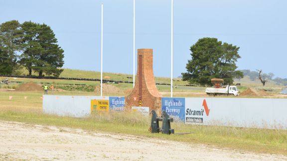 Mr. Pedantic Greyhound - Form, Stats & News