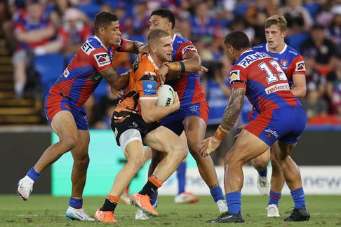 Wests Tigers vs Knights Prediction & Odds - 2026 NRL Round 6 - Odds