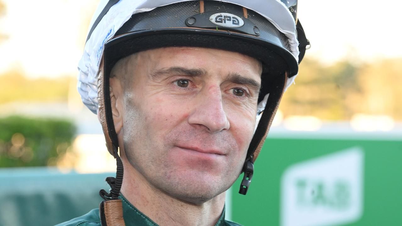 Jockey Vlad Duric escapes serious injury at Sunshine Coast