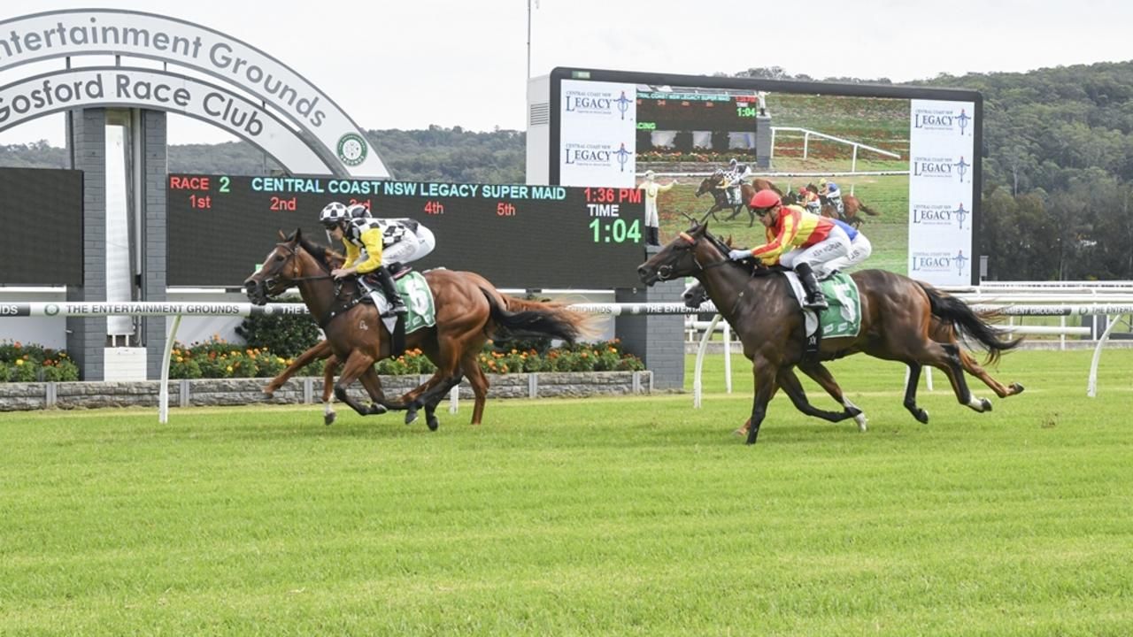 Gosford track facing