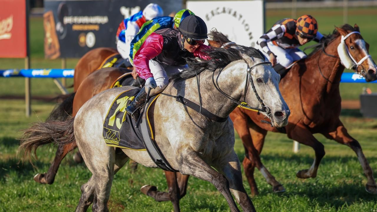 Sav On Ice to ‘bite off' spring carnival Group 1s after Balaklava Cup win